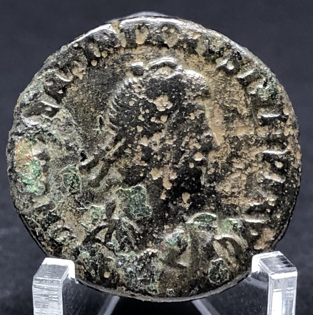 Moeda do Império Romano - AE - 378-383 d.C. - Imperador