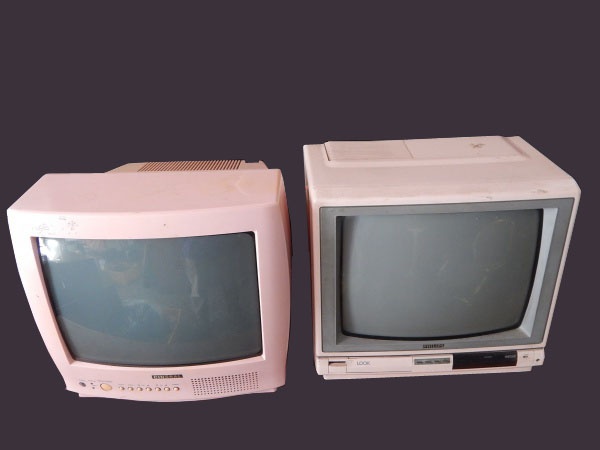 Tópico do Tubão, CRT , Monitores RGB e TVs de Tubo, Duvidas em Geral ...