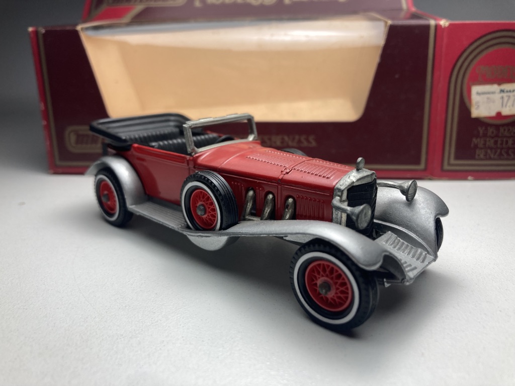 Mercedes Benz Y-16 S.S Matchbox Models of yesterday Esc