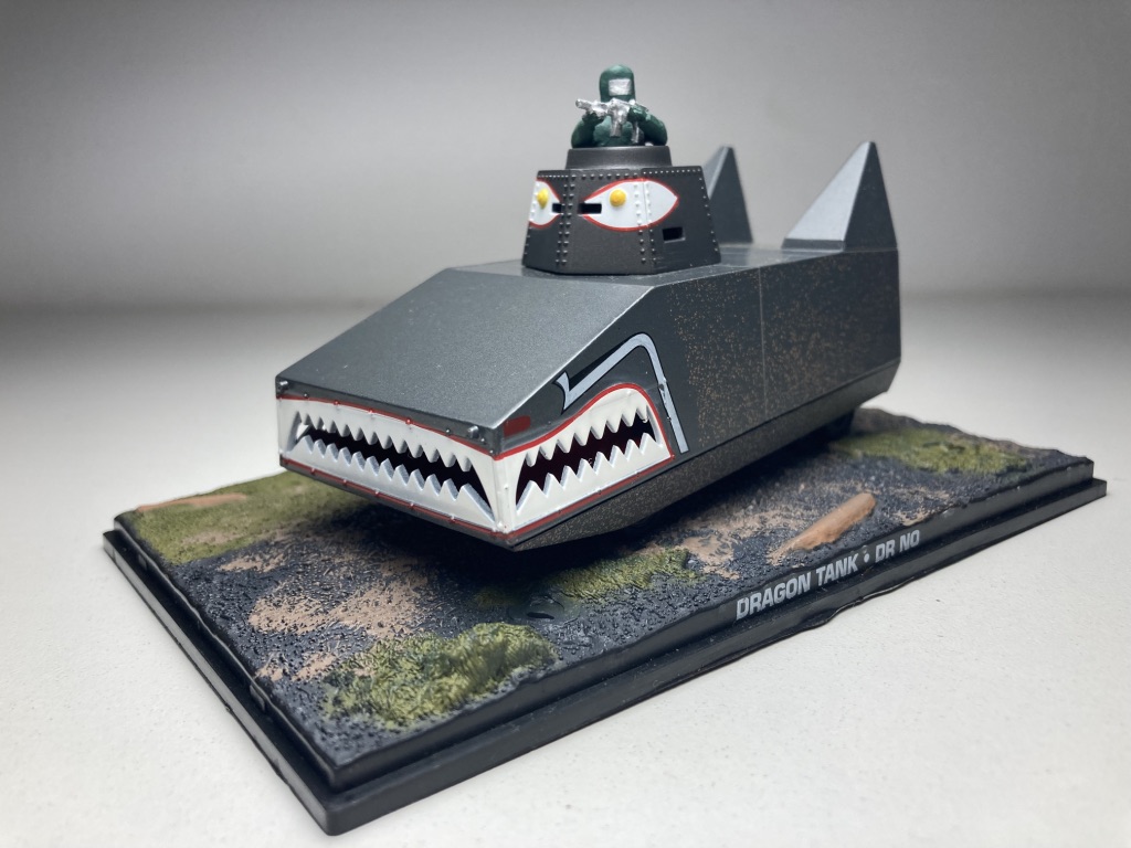 Dragon Tank - Dr No Escala 1/43 miniatura em metal diec