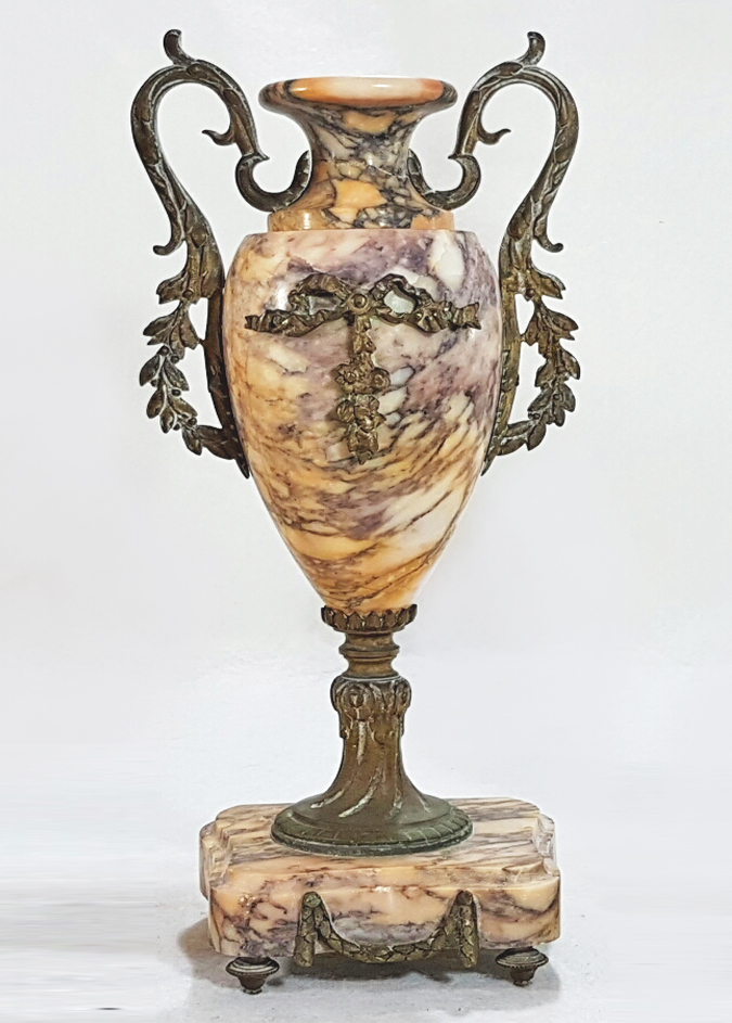 Anfora italiana "Cassolette" estilo Império, sé