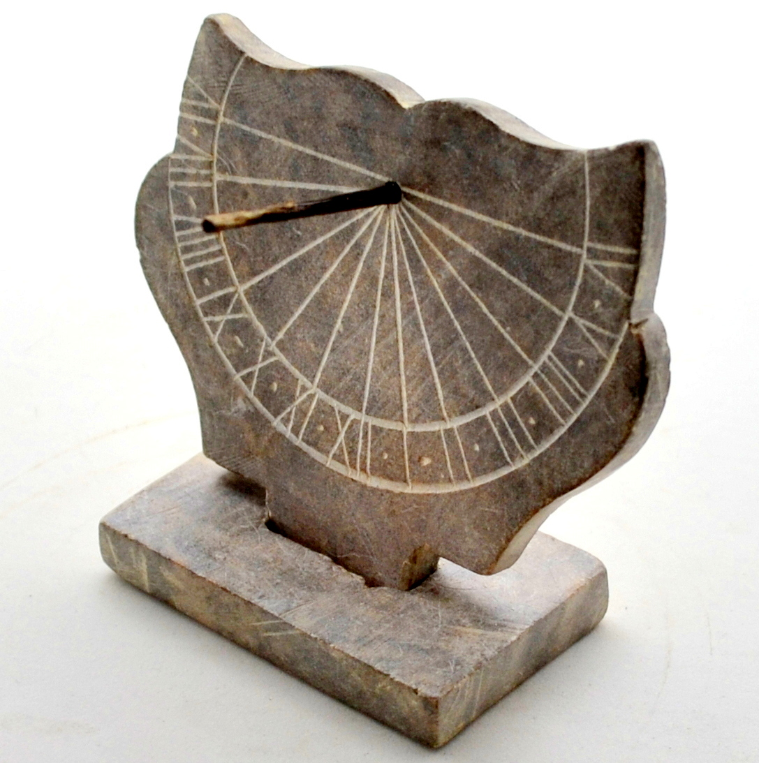 Relogio De Sol De Acaz - LIBRAIN