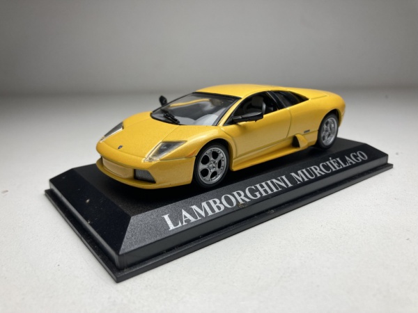 Ferrari F310 1996 Michael Schumacher Escala 1/43 miniat