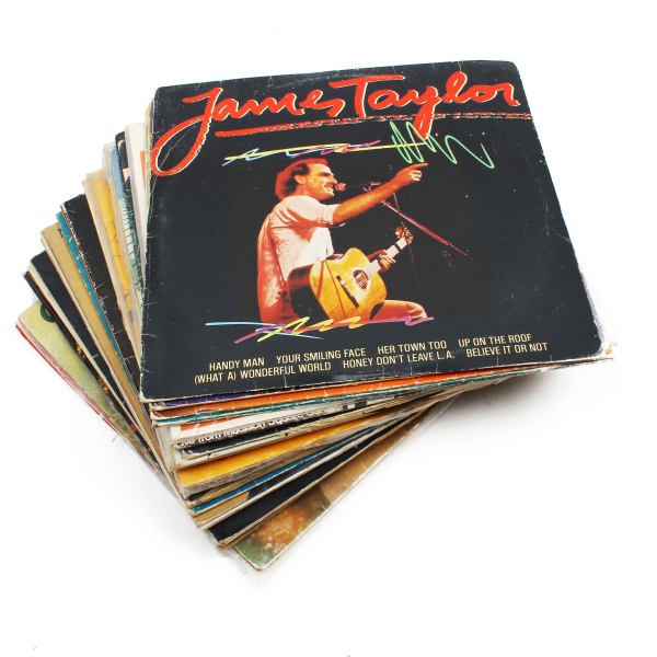 Conjunto de 31 discos long play diversos