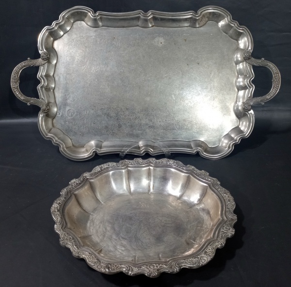 METAL PRATEADO - Lote com 2 peças em metal prateado, se