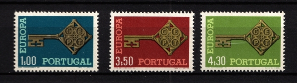 PORTUGAL - SÉRIE COMPLETA NOVA COM GOMA - 1968 - APROXI
