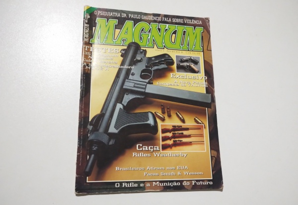REVISTA MAGNUM - Nº03 / 1986 - NESTA EDIÇÃO: A NOVA PIS