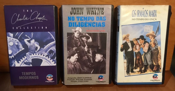 VHS - Lote composto por 3 VHS títulos conforme foto - C