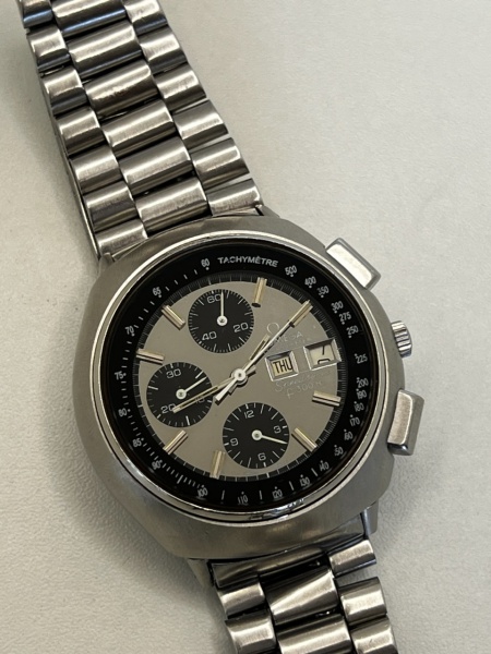 RELÓGIO OMEGA SPEEDSONIC F 300Hz 44mm DAY DATE ANOS 70