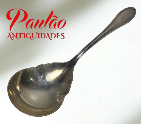 EBERLE - ANTIGA CONCHA EM METAL ESPESSURADO A PRATA . M