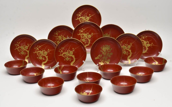 Missoshiro - lote composto por jogo com 10 bowls e resp