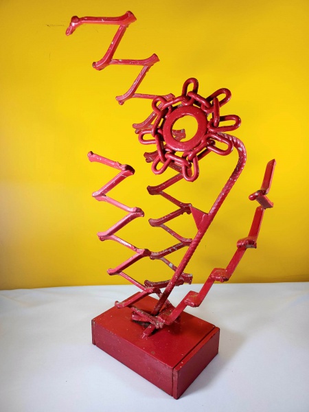 RAFAEL M,ONSENHOR-elaborada escultura manufaturada em m