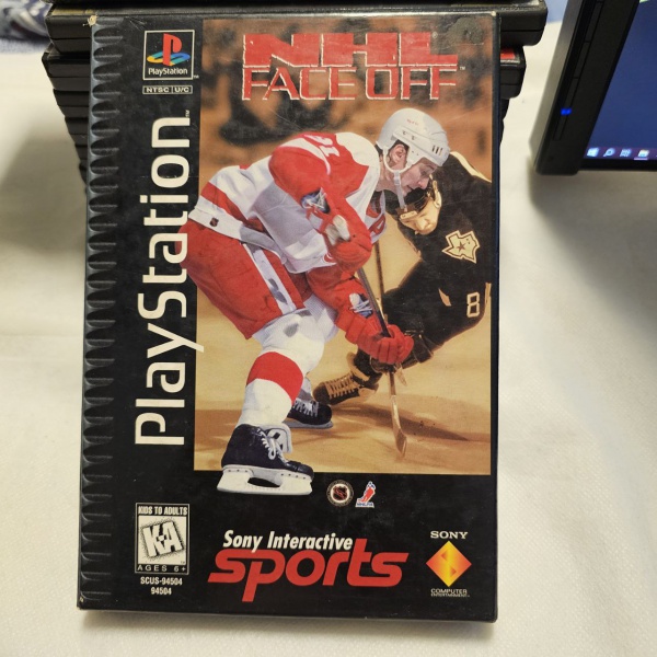 PS1 Playstation 1 Jogo NHL FACE OFF CIB completo 100 origi
