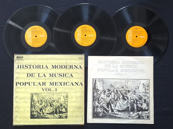 Três LP's Vinil importados, acondicionados em estoj