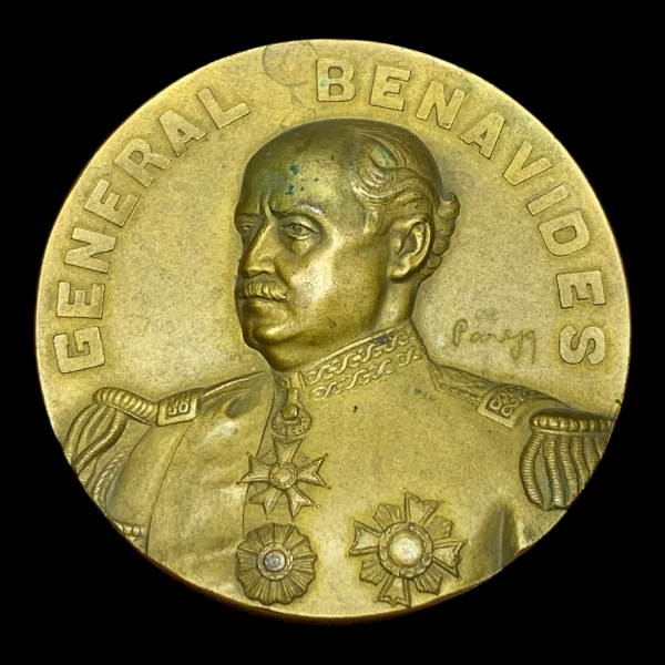 Peru - Medalha Comemorativa ao General Benavides - Pres