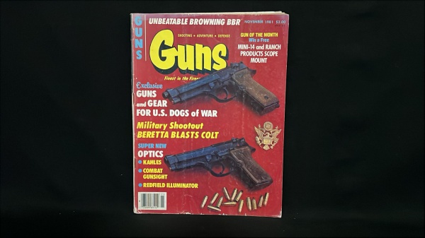 REVISTA IMPORTADA GUNS 1981