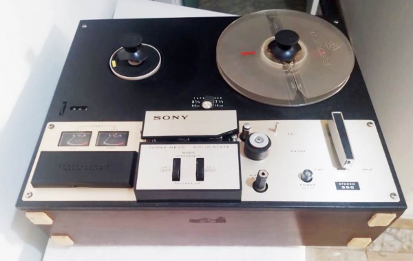 Sony Tapecorder TC-350-Stereophonic Solid State.Importa