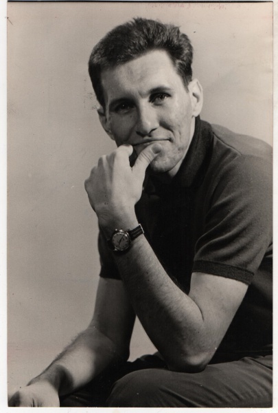 classify actor and voice actor in brazil pietro mario